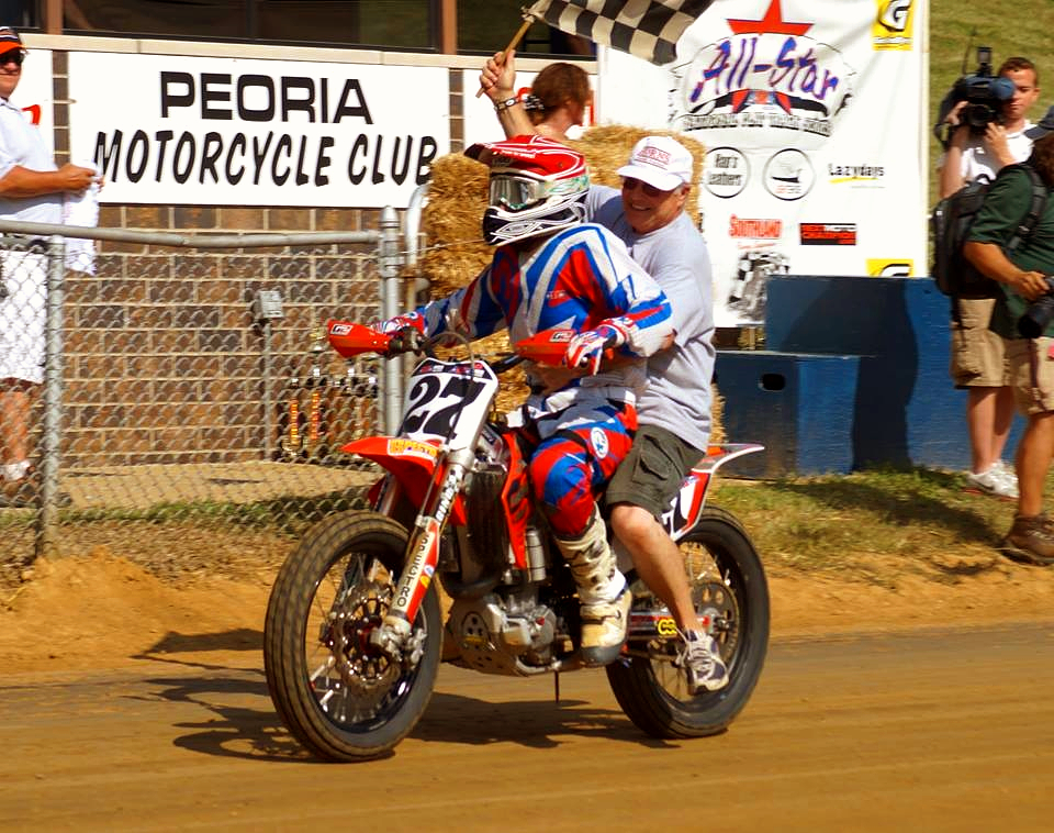 Stu's Shots R Us: AMA Pro Flat Track: Weirbach Racing's Rob Pearson ...